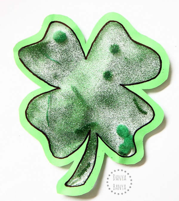 Four Leaf Clover Window Craft – Danya Banya