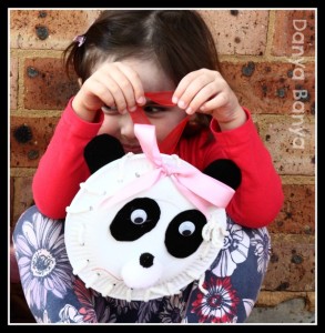 Paper Plate Panda – Danya Banya